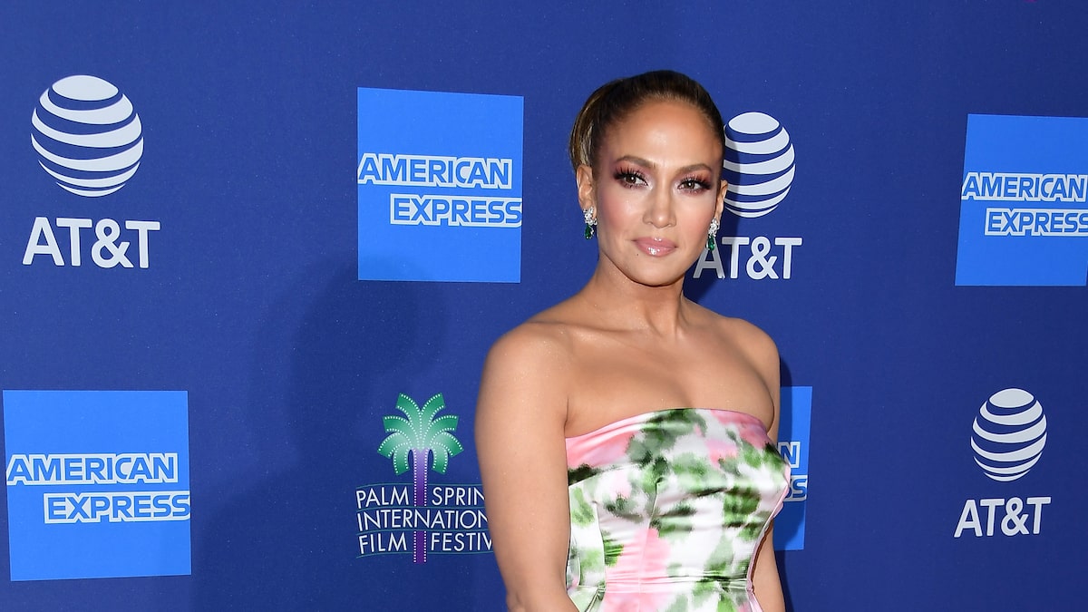 J.Lo Shares Hopes for 2020, and Talks Super Bowl and Christmas Gift ...