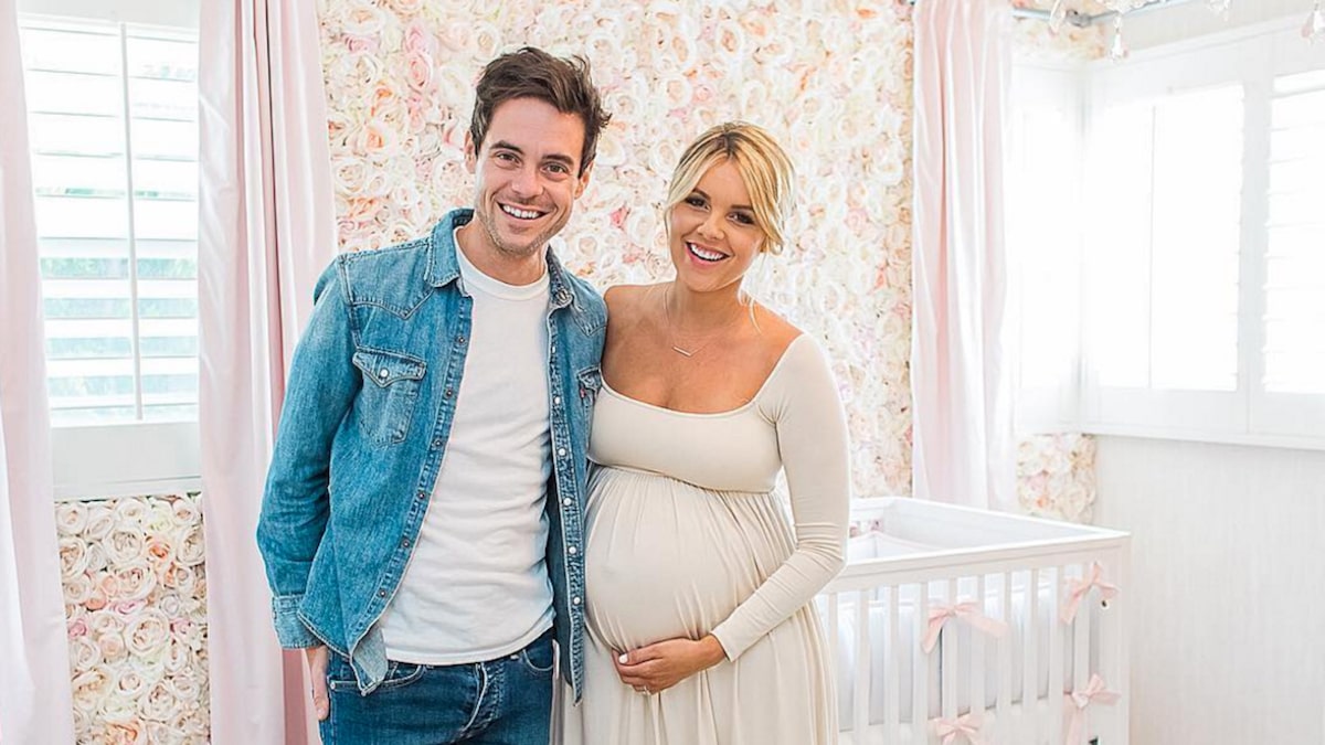 'Bachelorette' Ali Fedotowsky Welcomes First Child