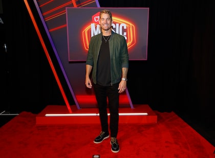 Trailer! Jennifer Aniston As Sexy Stripper in ‘We’re the Millers’