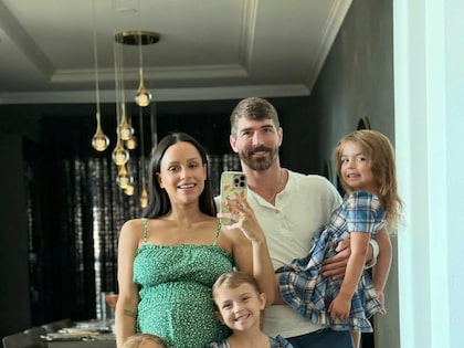 Tom Green & Amanda Nelson Are Married!