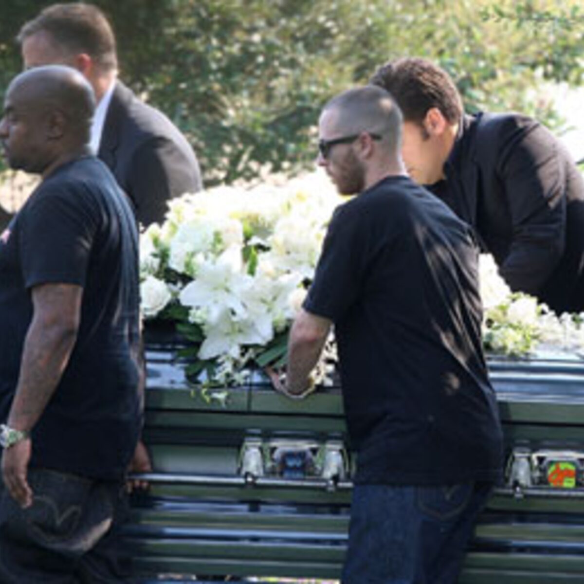 Travis Barker Dj Am Funeral