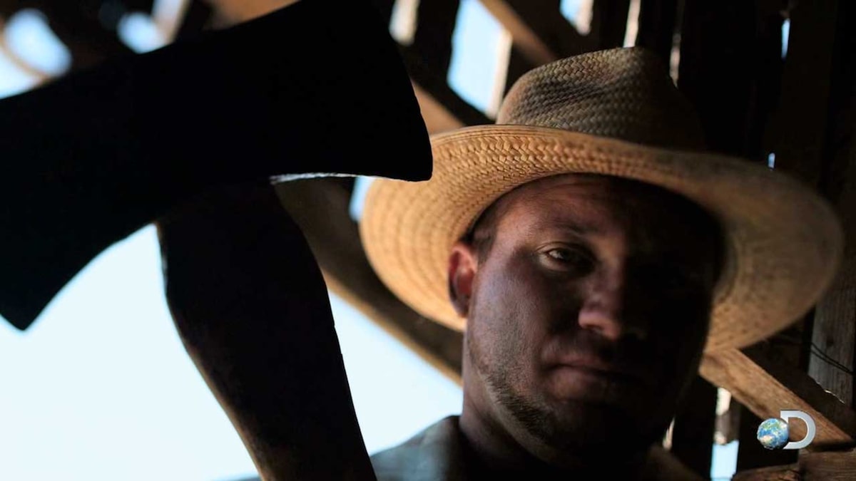 Sneak Peek! Forging an Uneasy Alliance on 'Amish Mafia'