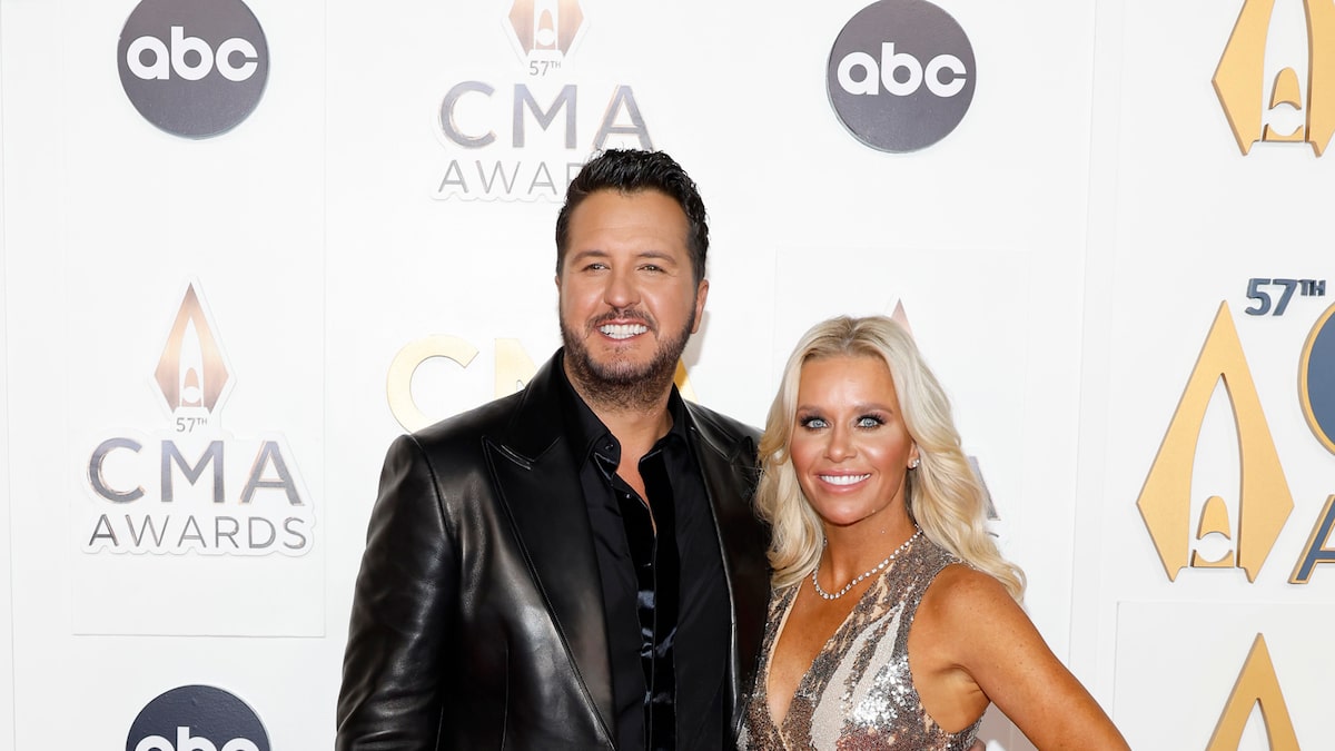The 57th Annual CMA Awards: Red Carpet