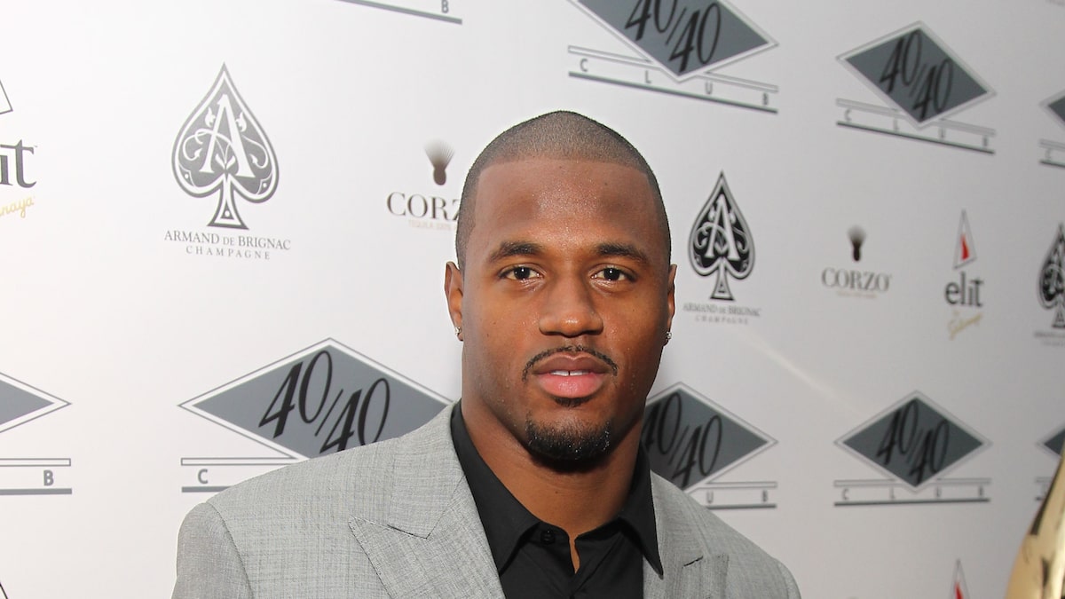 Jay-Z Re-Opens 40/40 in NYC 2012