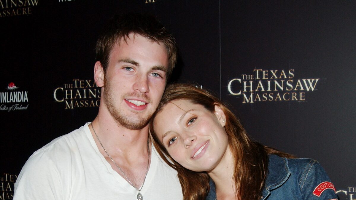 They Dated? Star Couples You Probably Forgot About
