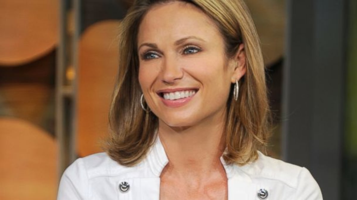 Amy Robach Recovers from Surgery, Says Cancer Had Spread