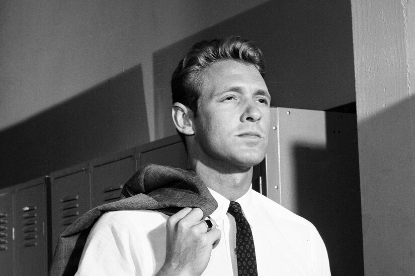 Austin Butler on Airman Boot Camp & Boxing with Barry Keoghan (Exclusive)