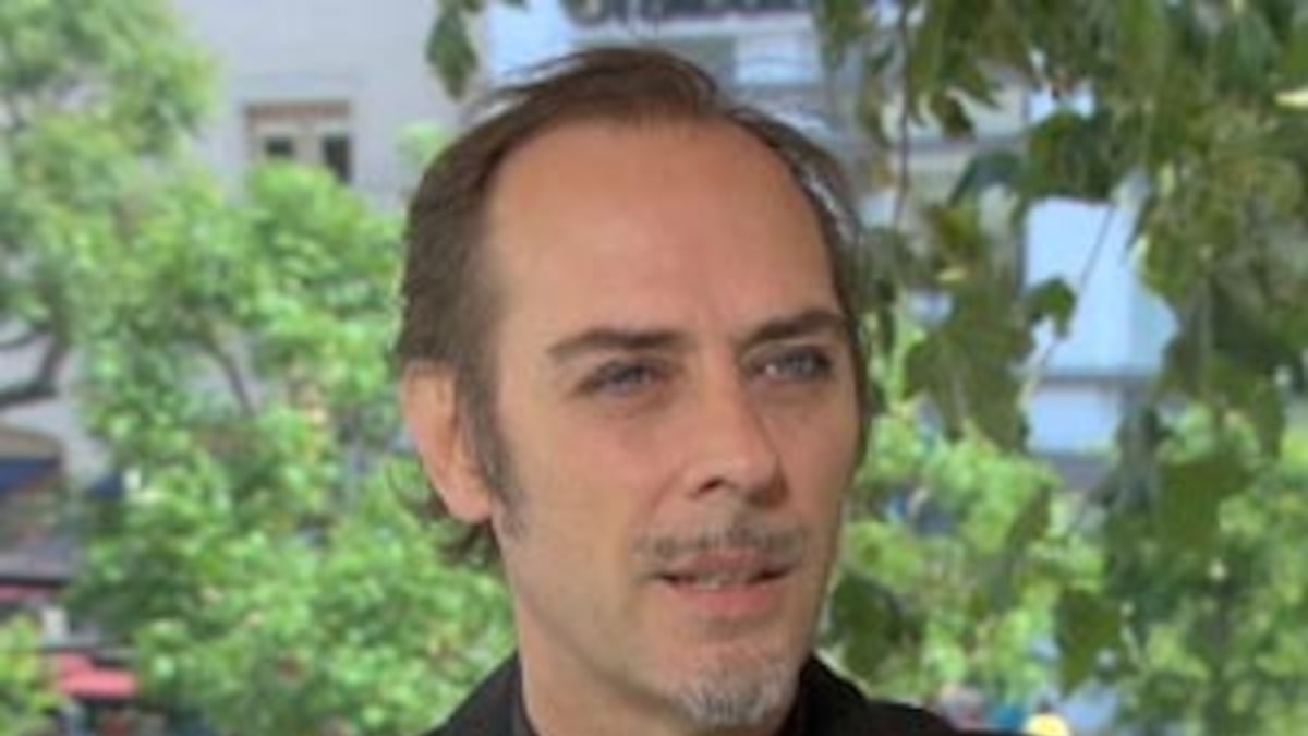 'Extra' Music: Peter Murphy Talks New Album 'Ninth'