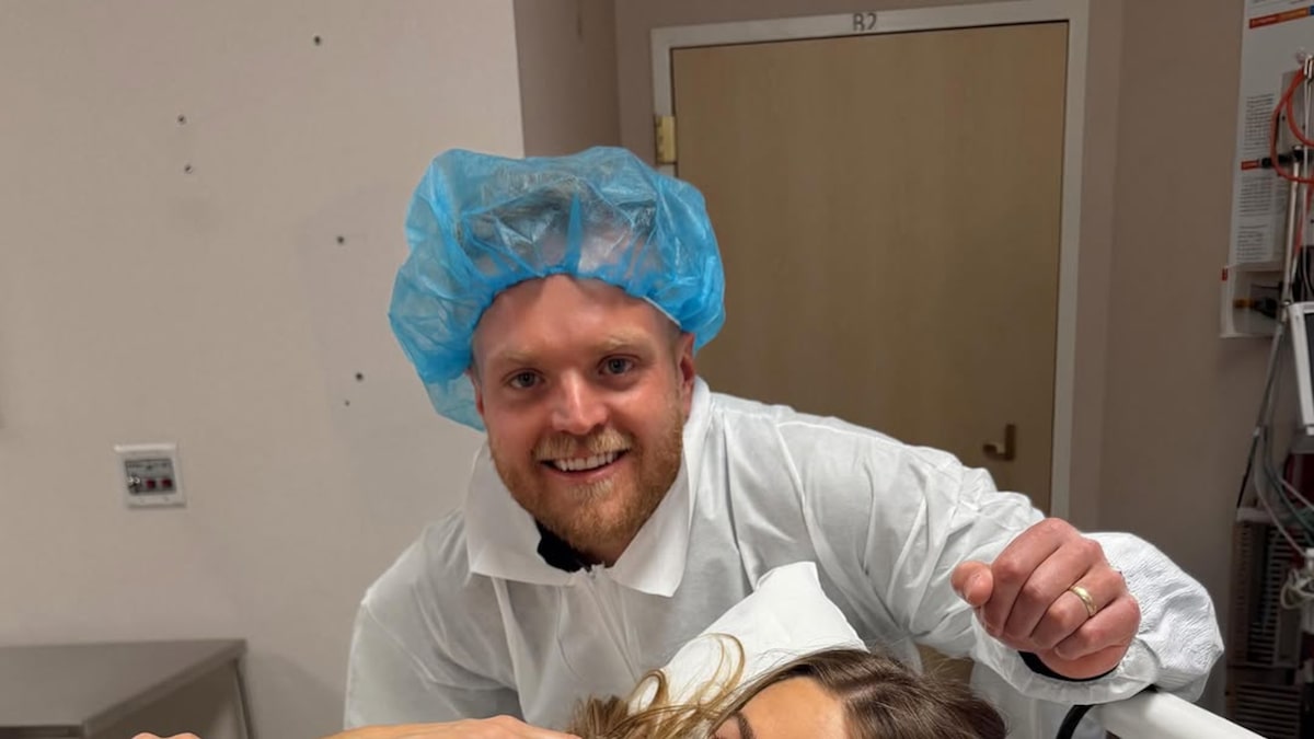 ‘DWTS’ Alum Lindsay Arnold Welcomes Baby #3 — See the Pics!