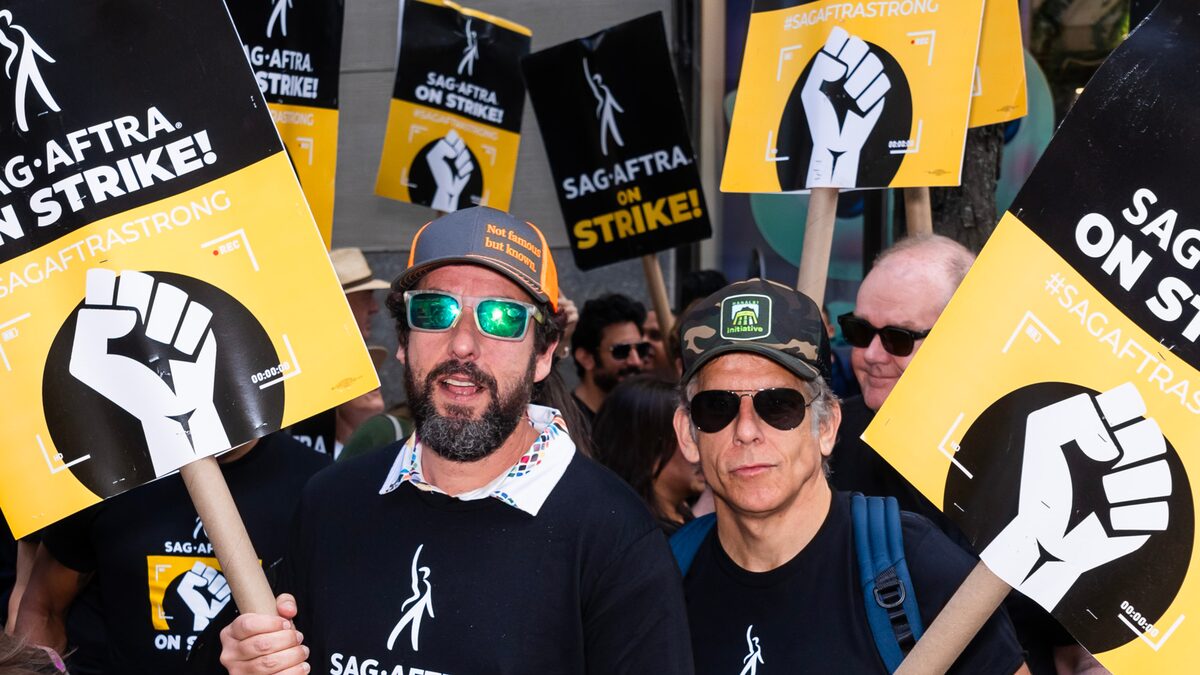 Hollywood Strike: Stars on the Picket Lines