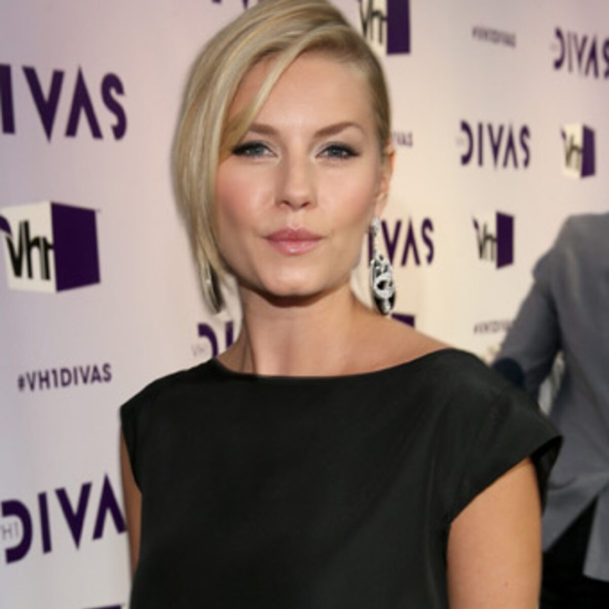 April Reimer Elisha Cuthbert