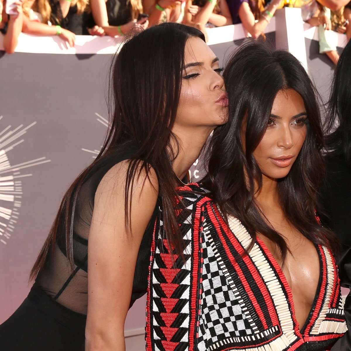 Epic Extreme Cleavage