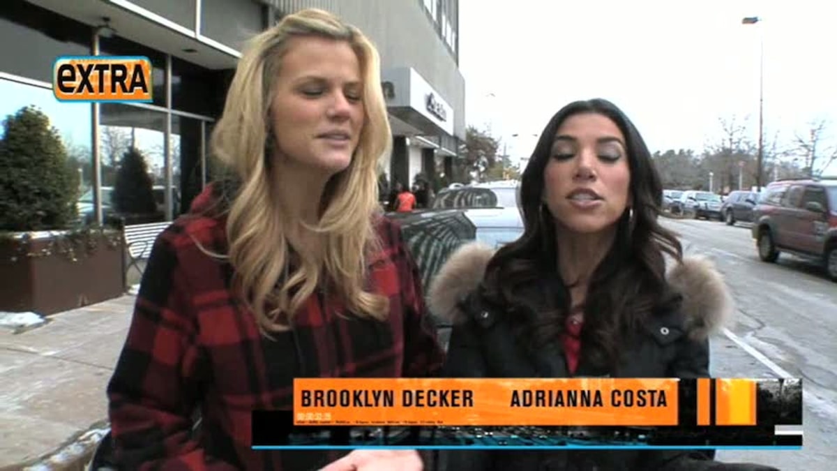 'Just Go with It' Star Brooklyn Decker Ropes in 'Extra'
