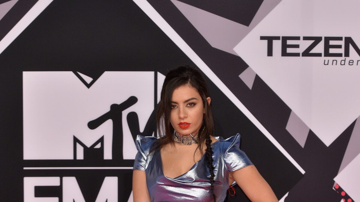 MTV EMAs 2015