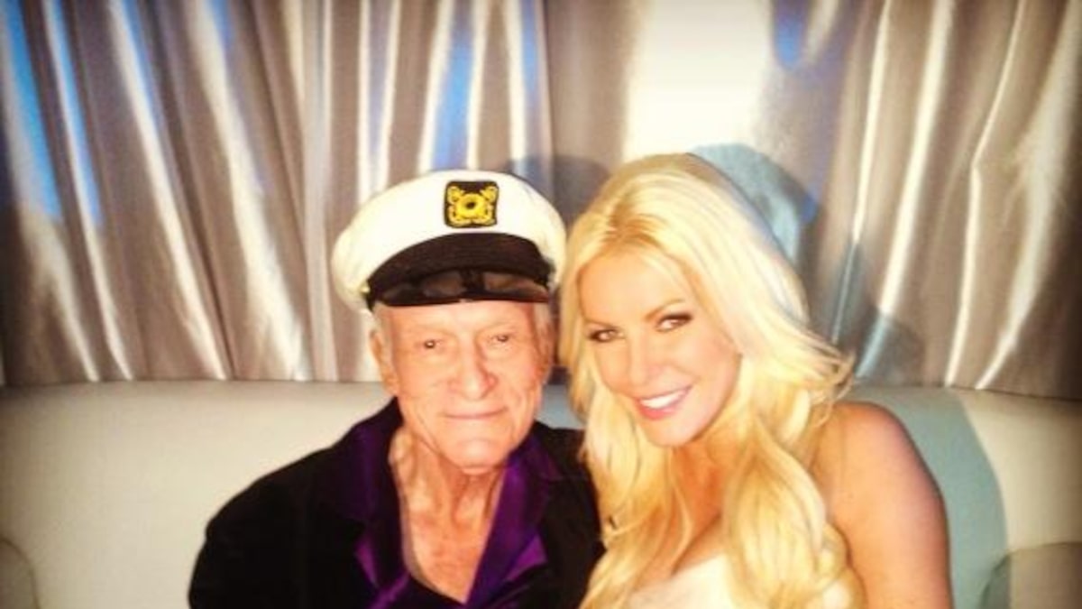 Hugh Hefner and Crystal Harris Tie the Knot