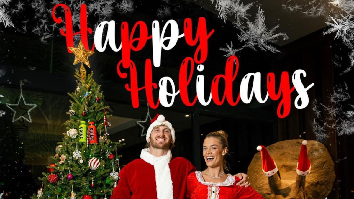 Stars Celebrate the Holidays 2023