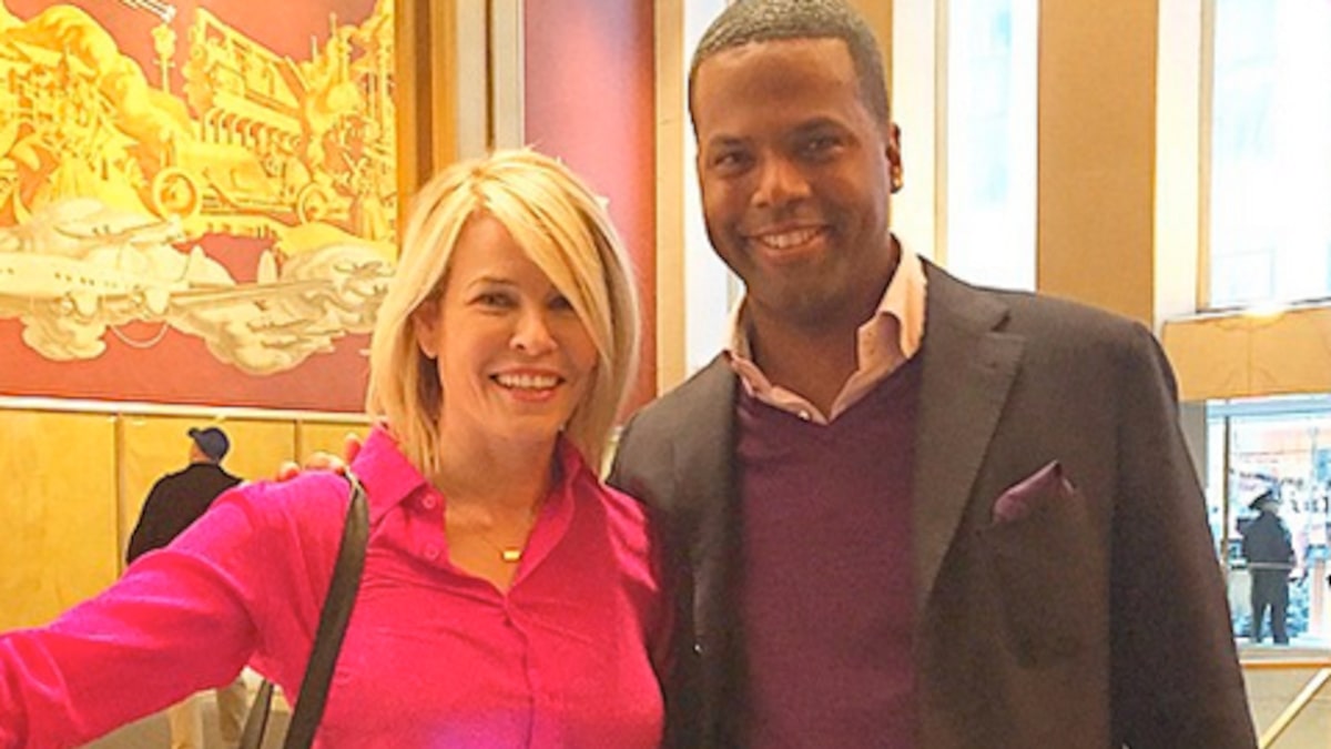 Chelsea Handler: Jennifer Aniston Is Not a Burden!