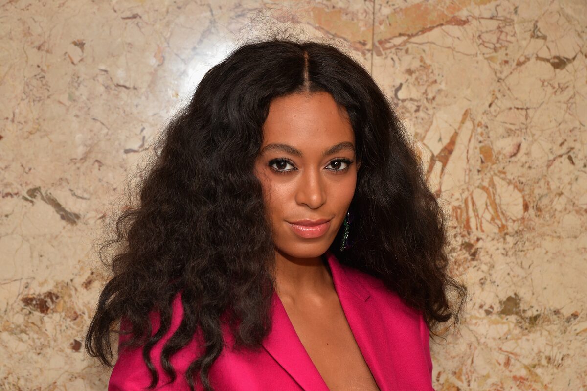 solange wig elevator
